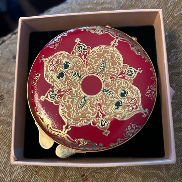 Vintage | Accessories | Vintage Italian Peruzzi Leather Powder Compact ...